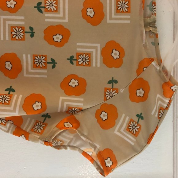 Vintage | Tops | Vintage Flower Tee | Poshmark